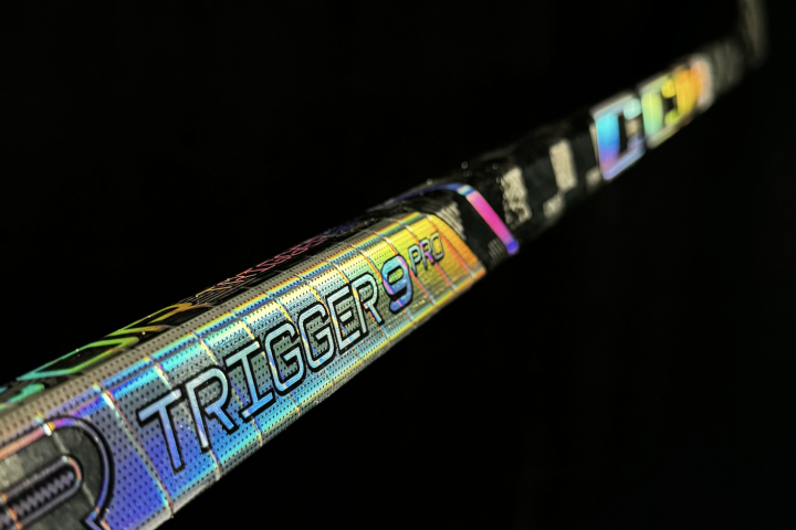 CCM Ribcor Trigger 9 Pro hockey stick review – Chris Kibui – Hockey Tutorial